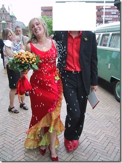 Når man ikke ønsker, at være hvid brud? - Brudekjolesnak - Bryllupsklar.dk